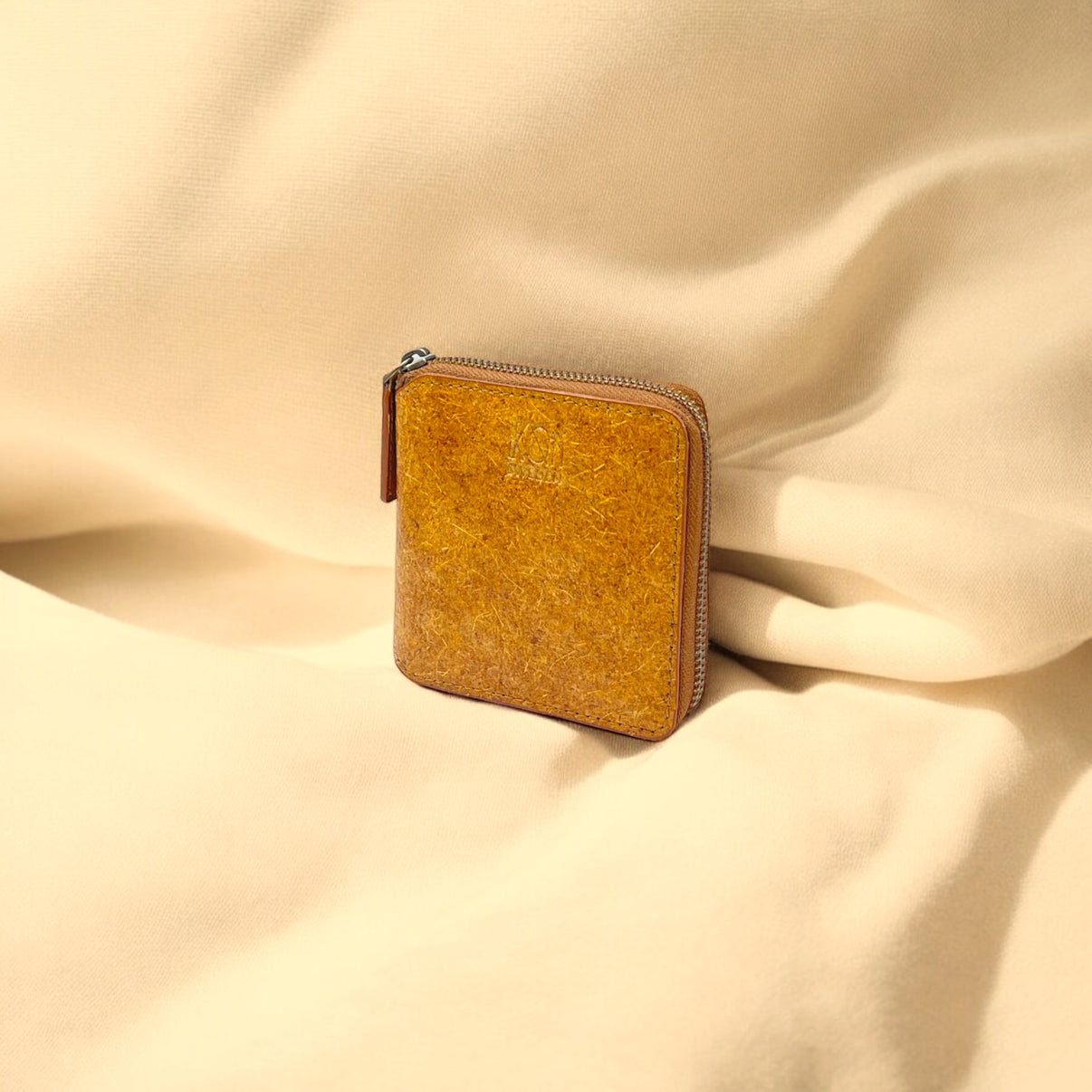 Plant based Leather Wallet | Unisex Zip Wallet | Cruelty free – IKON SWEDEN